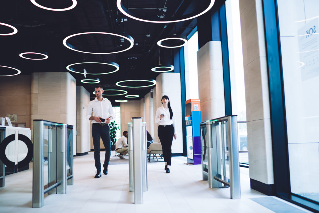 Smart Buildings: Reimagine Your Workplace for Peak Performance and ...